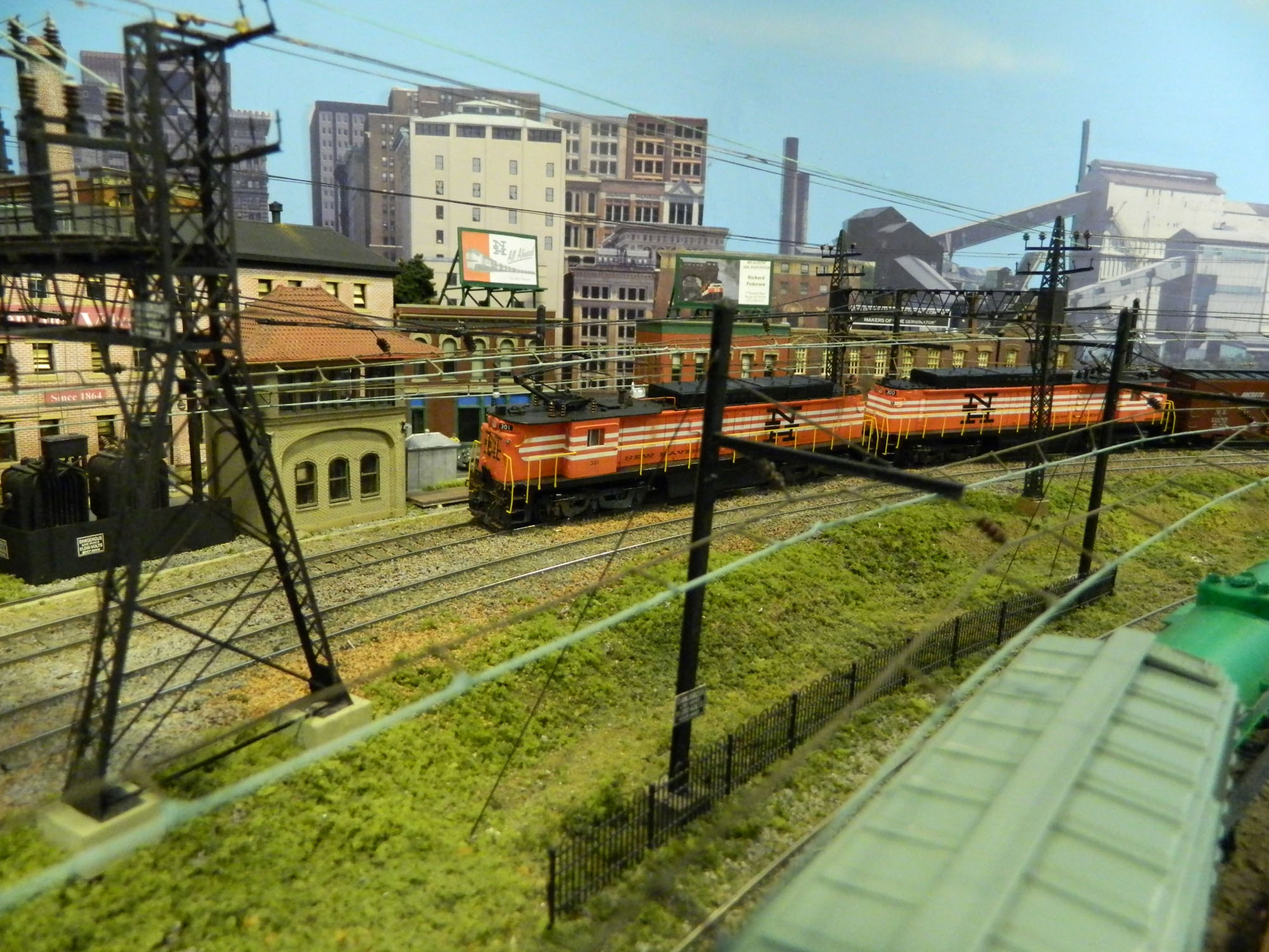 NH EF-4's at Jenkin's Curve